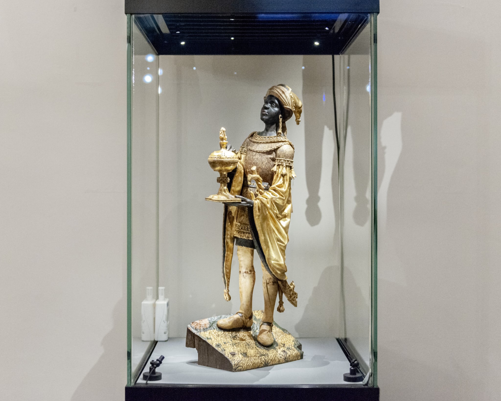 De Milan à Bruxelles : une sculpture du retable de Jan II Borman ...